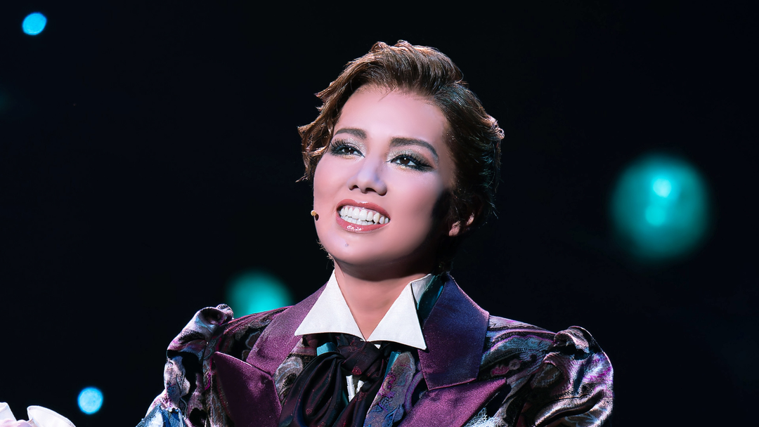 【宝塚歌劇】Lilacの夢路（’23年雪組・東京・千秋楽） | バラエティ・音楽の動画配信はTELASA(テラサ)-見逃し配信＆動画が見放題