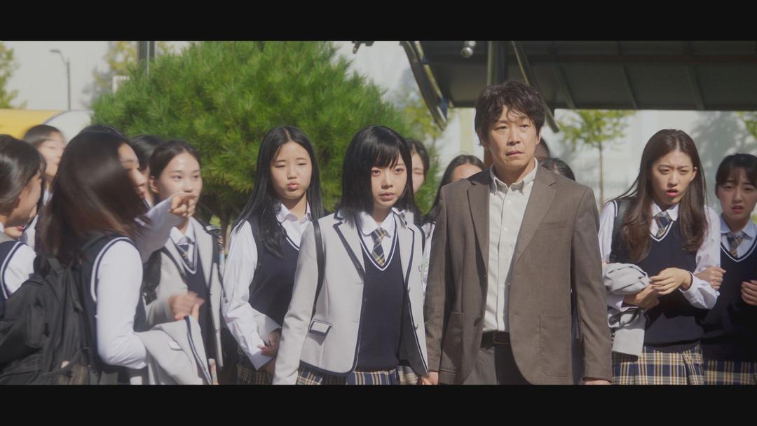 7人の脱出 第05話／字幕 | 海外・アジアドラマの動画配信はTELASA(テラサ)-見逃し配信＆動画が見放題