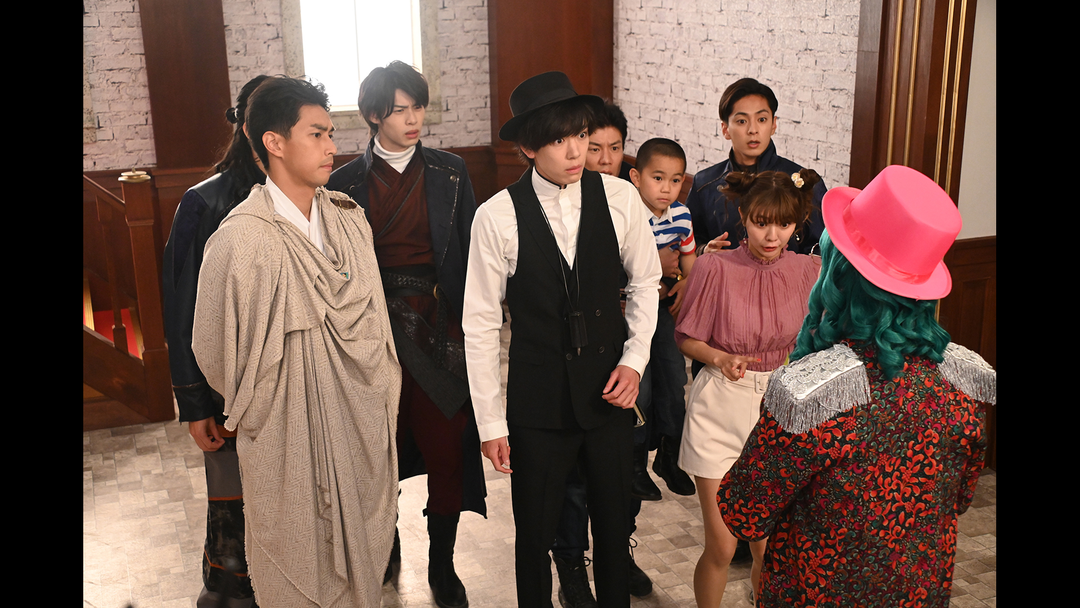 仮面ライダーセイバー 第41話 | キッズ・特撮の動画配信はTELASA(テラサ)-見逃し配信＆動画が見放題