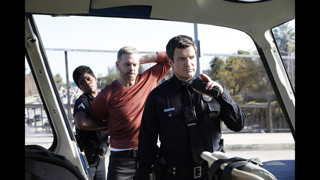 ザ・ルーキー 40歳の新米ポリス！？ 第14話／吹替 | 海外・アジアドラマの動画配信はTELASA(テラサ)-見逃し配信＆動画が見放題